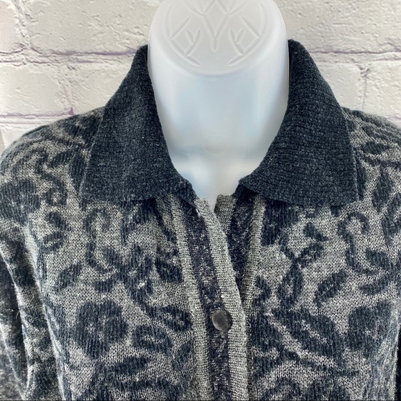 Casual Corner | Sweaters | Casual Corner Blackgrey Sweater | Poshmark